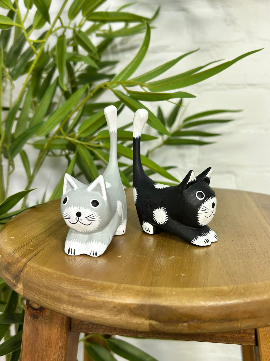Sitting Cat – Gringo Fairtrade